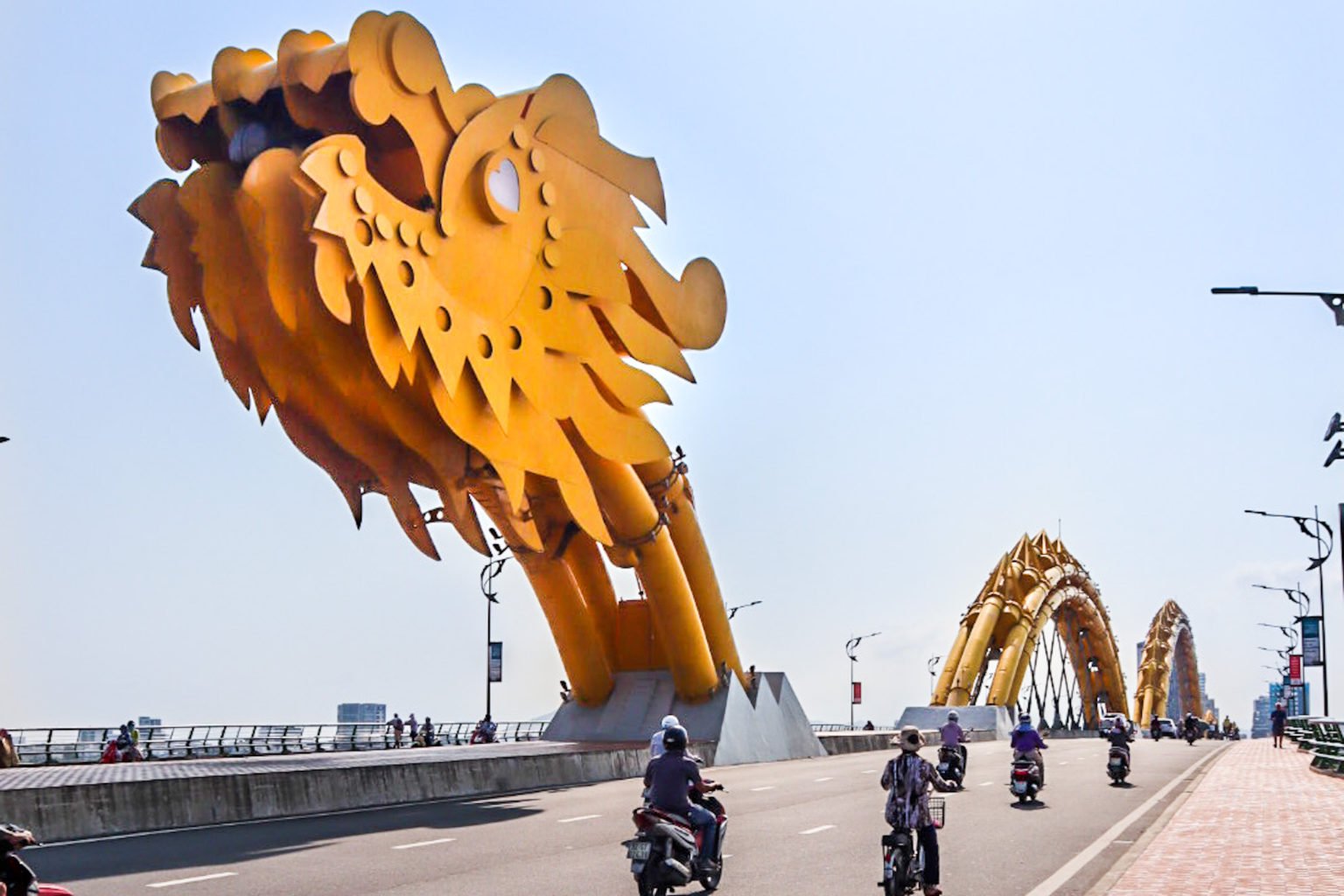 Da Nang Dragon Bridge Fire Show: Time & Where to Watch From!