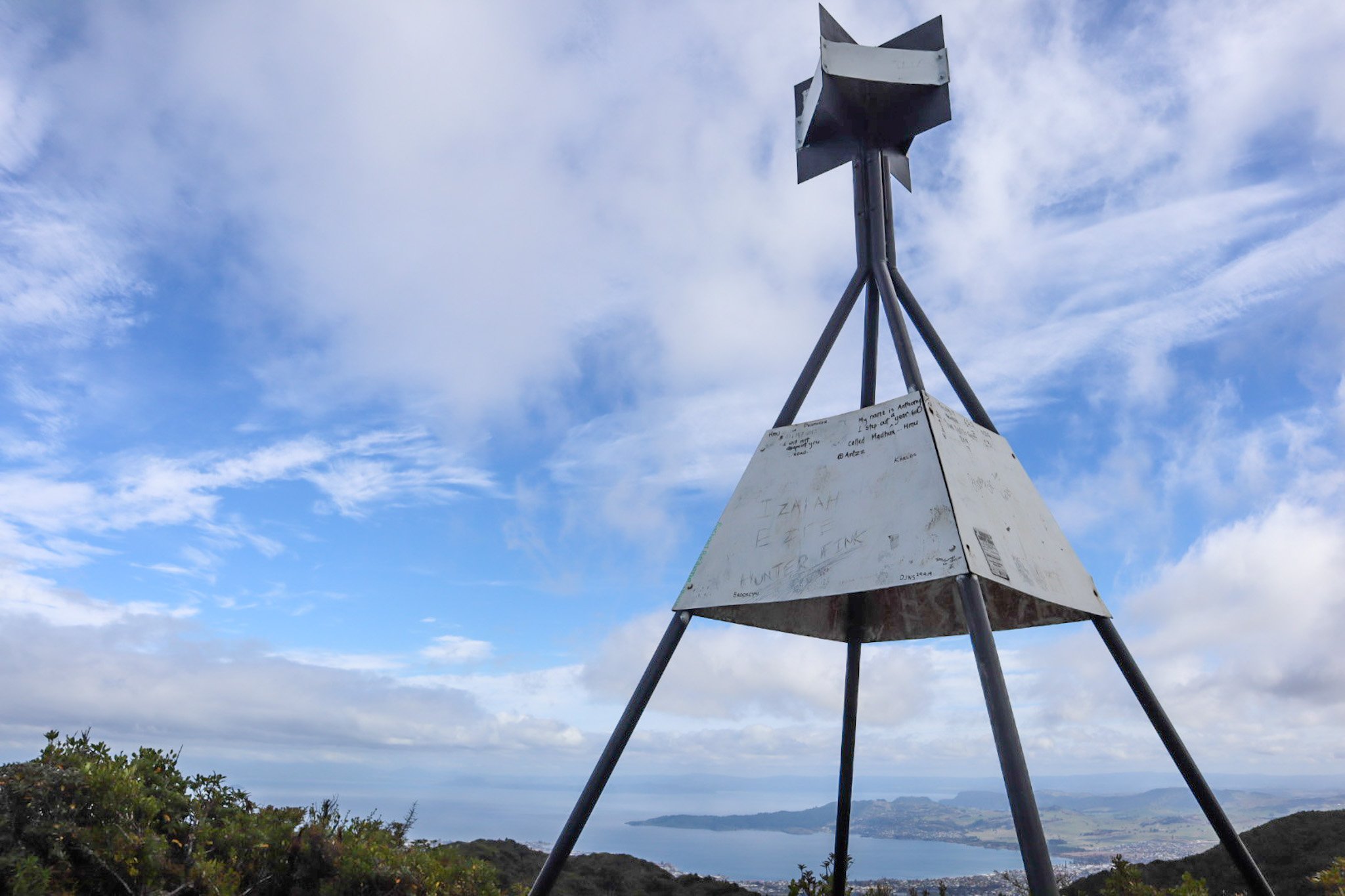 Mount Tauhara: Fun 3 Hour Hike Above Lake Taupo New Zealand