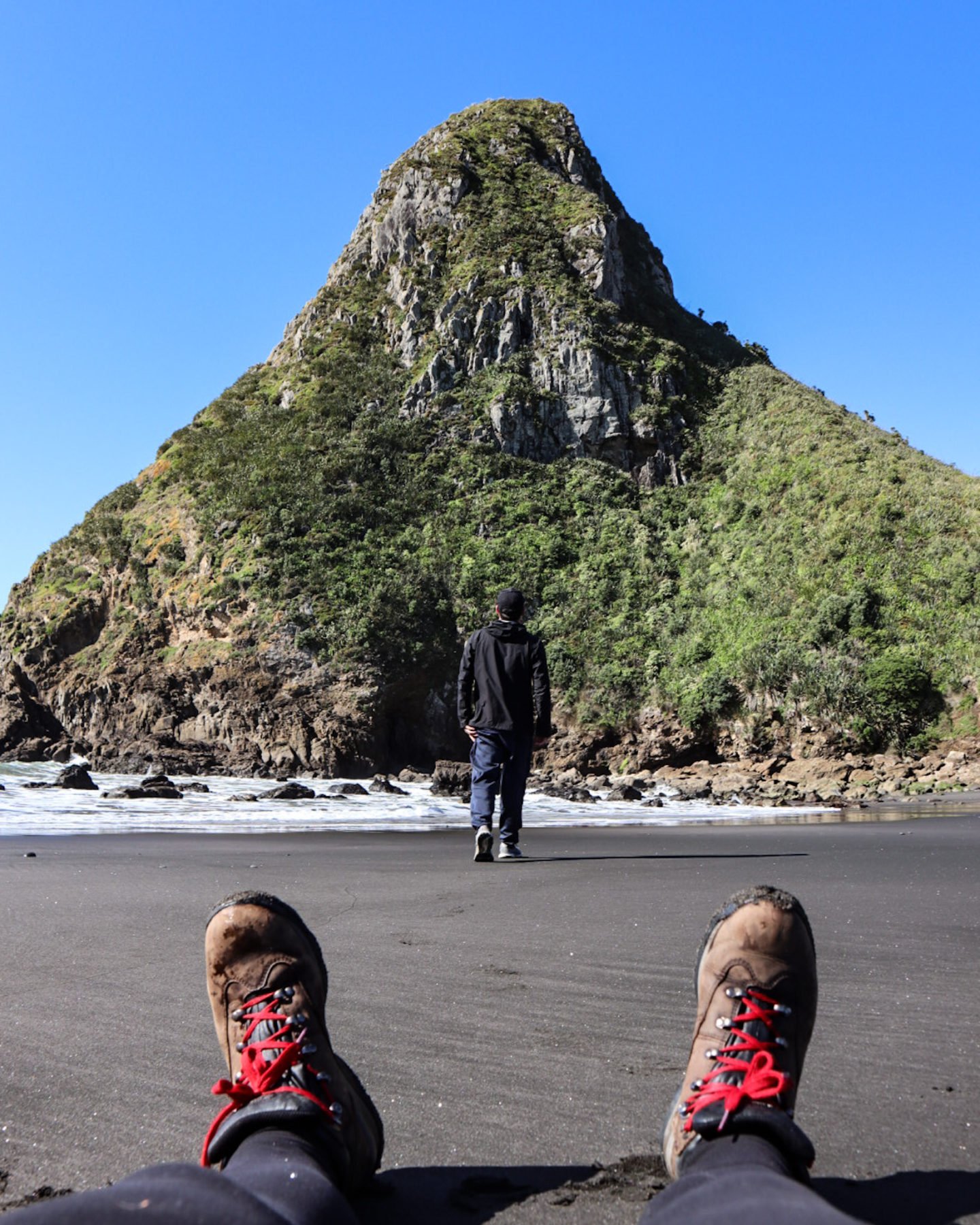 Paritutu Rock Climb: How to Get the Best Views of New Plymouth