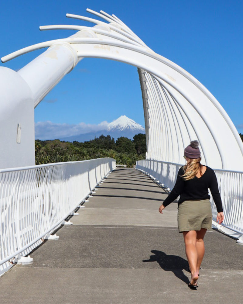 Is the Te Rewa Rewa Bridge Worth Visiting in New Plymouth?