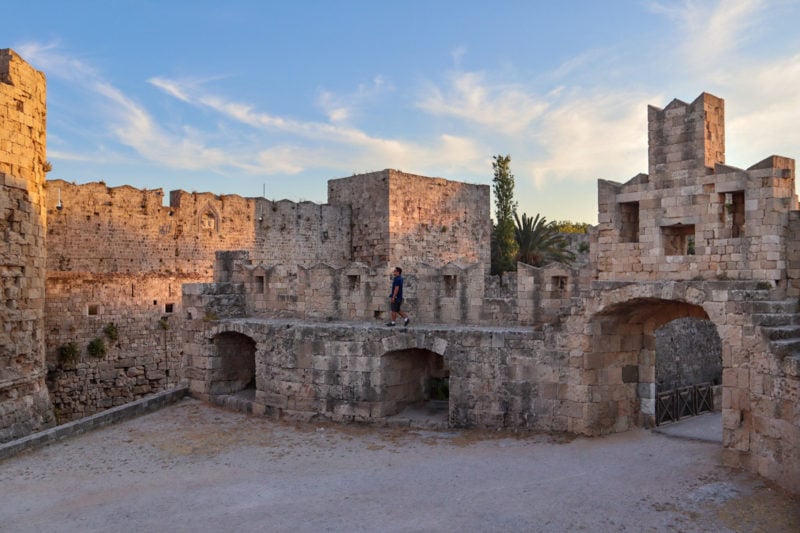 8 Best Things to Do in Rhodes Old Town On Your First Visit