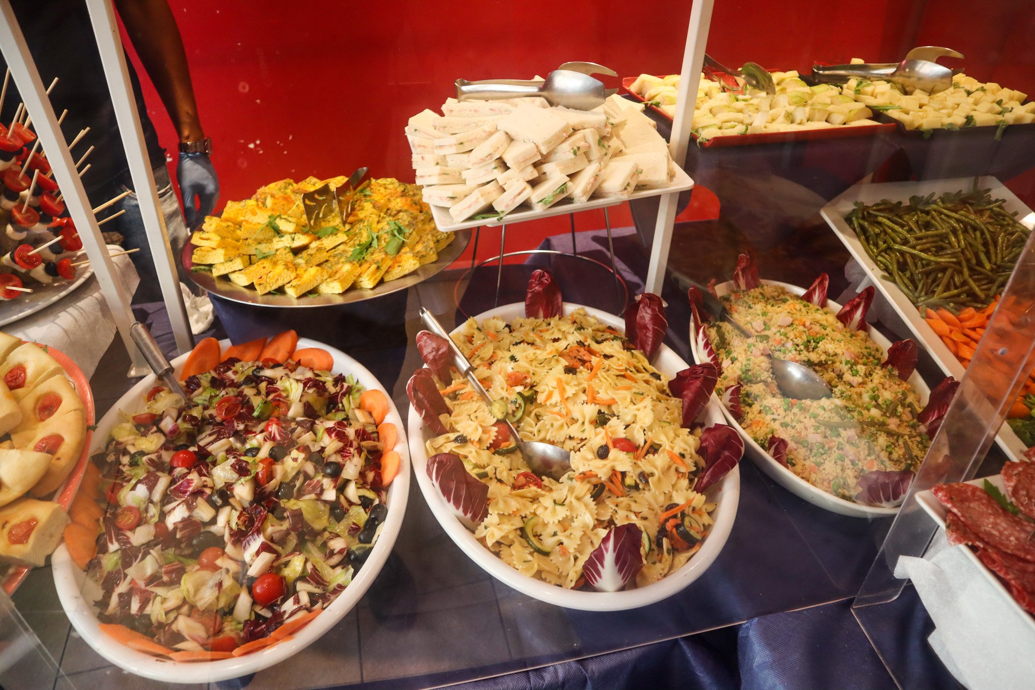 Exploring the Milan Canals: The Art of Aperitivo in Navigli