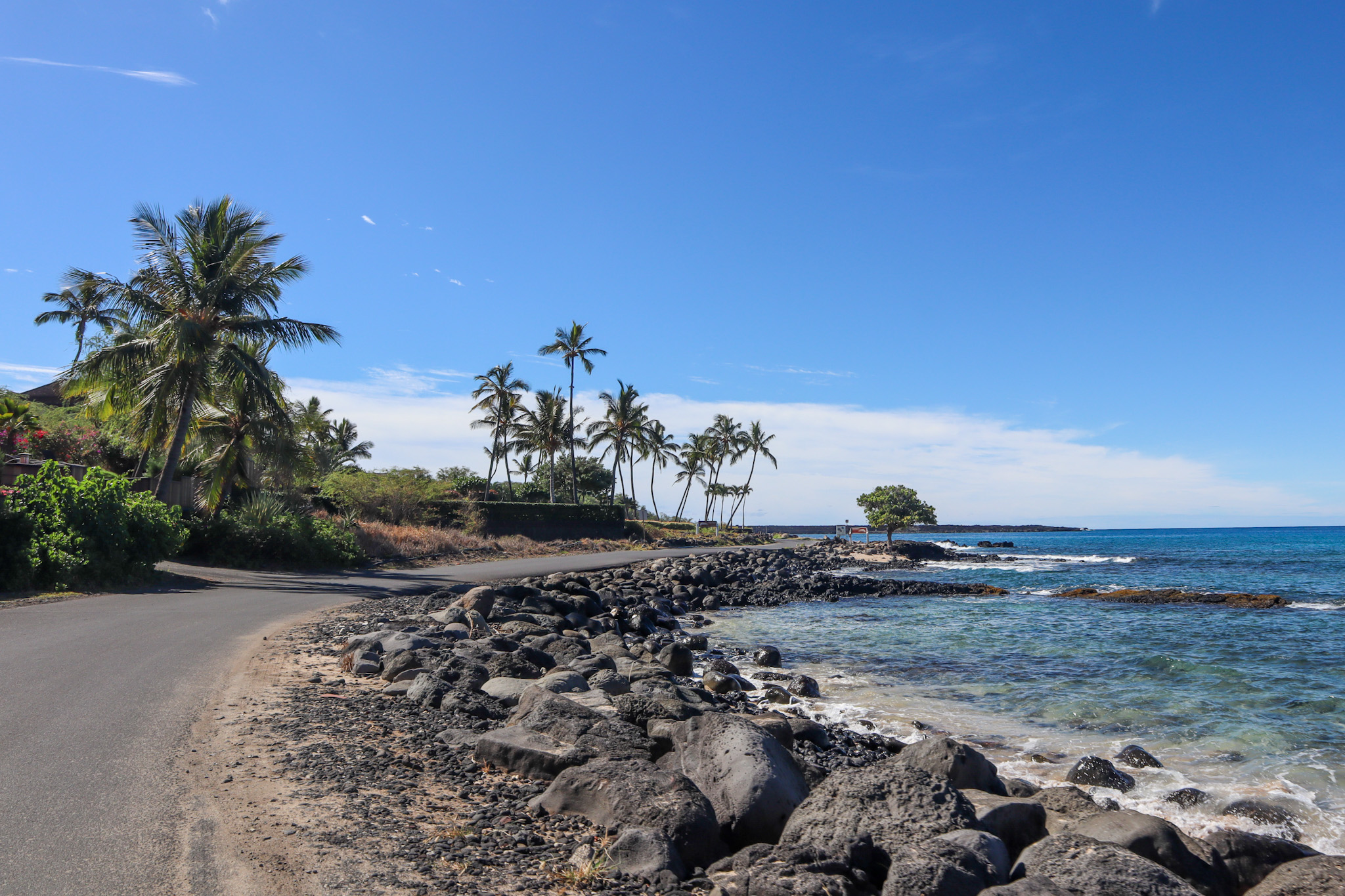 Hoapili Trail Adventure: Maui's Lava Field Hike With Wild Goats!