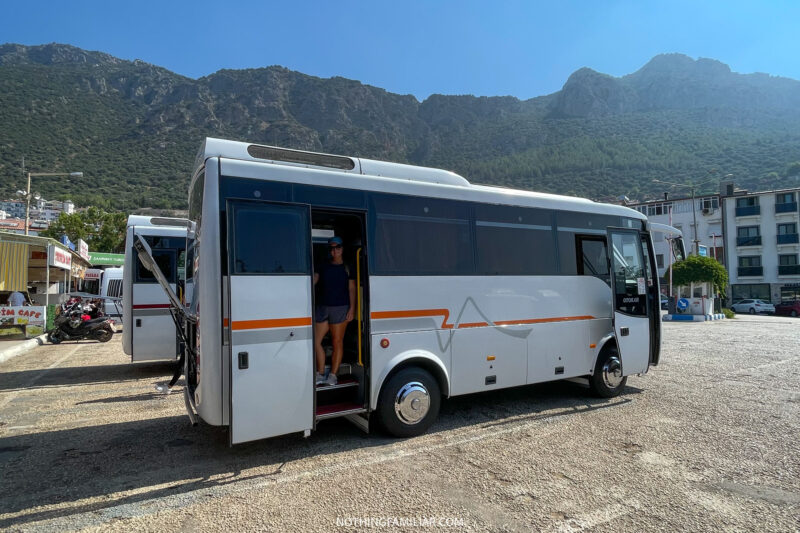 How to Use the Turkey Bus: Follow This Turkish Bus Guide!