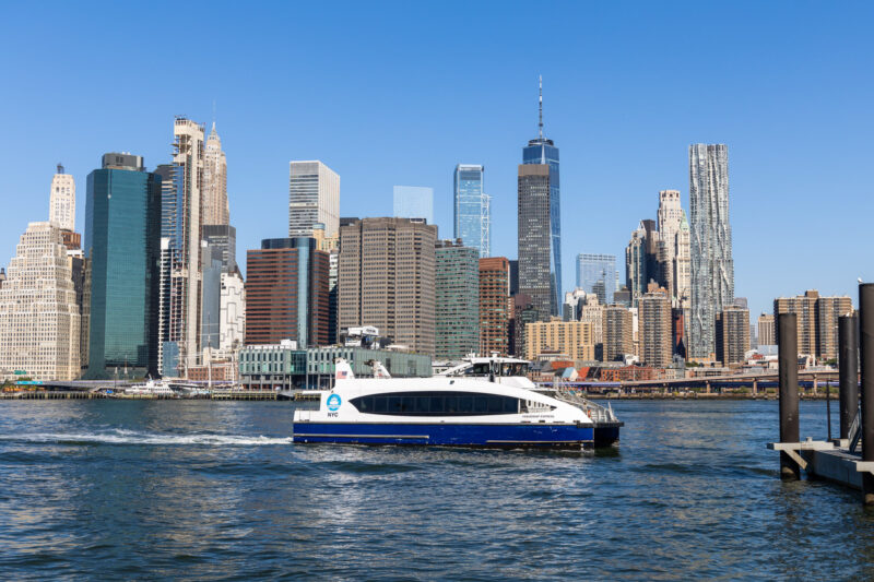 6 Fun Things to Know Before Walking the Brooklyn Bridge