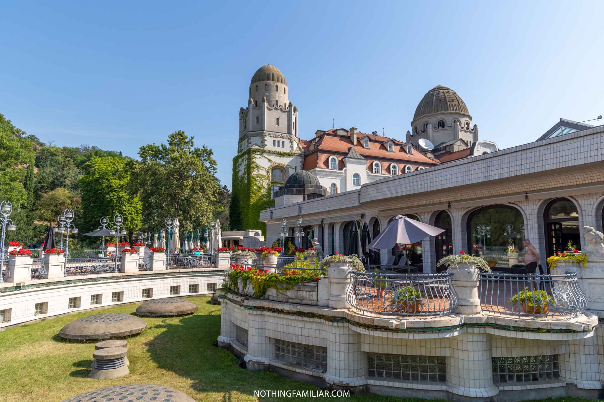5 Top Tips For Visiting the Gellert Baths in Budapest