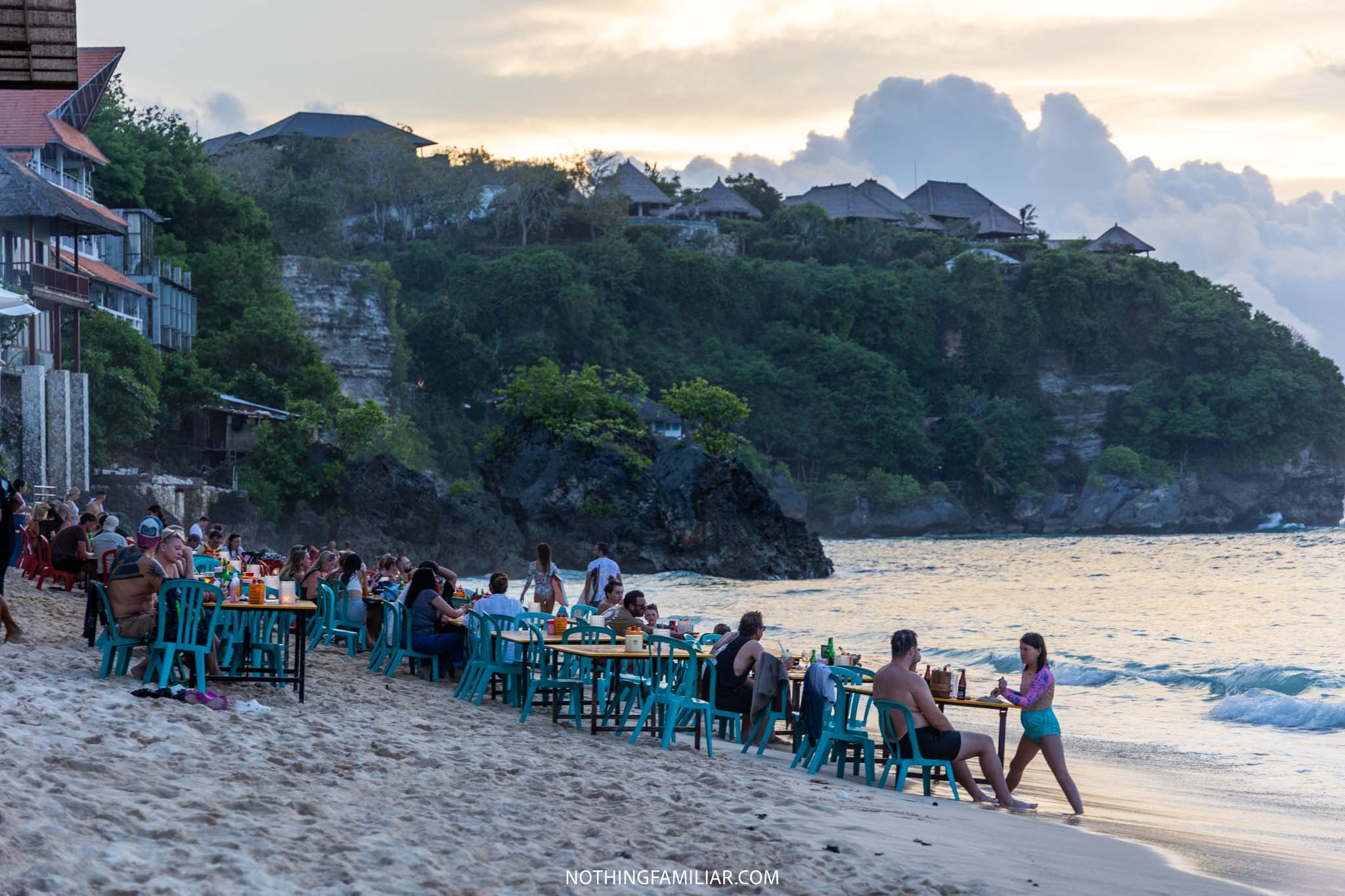 17 Best Uluwatu Restaurants & Cafes We Tried and Loved