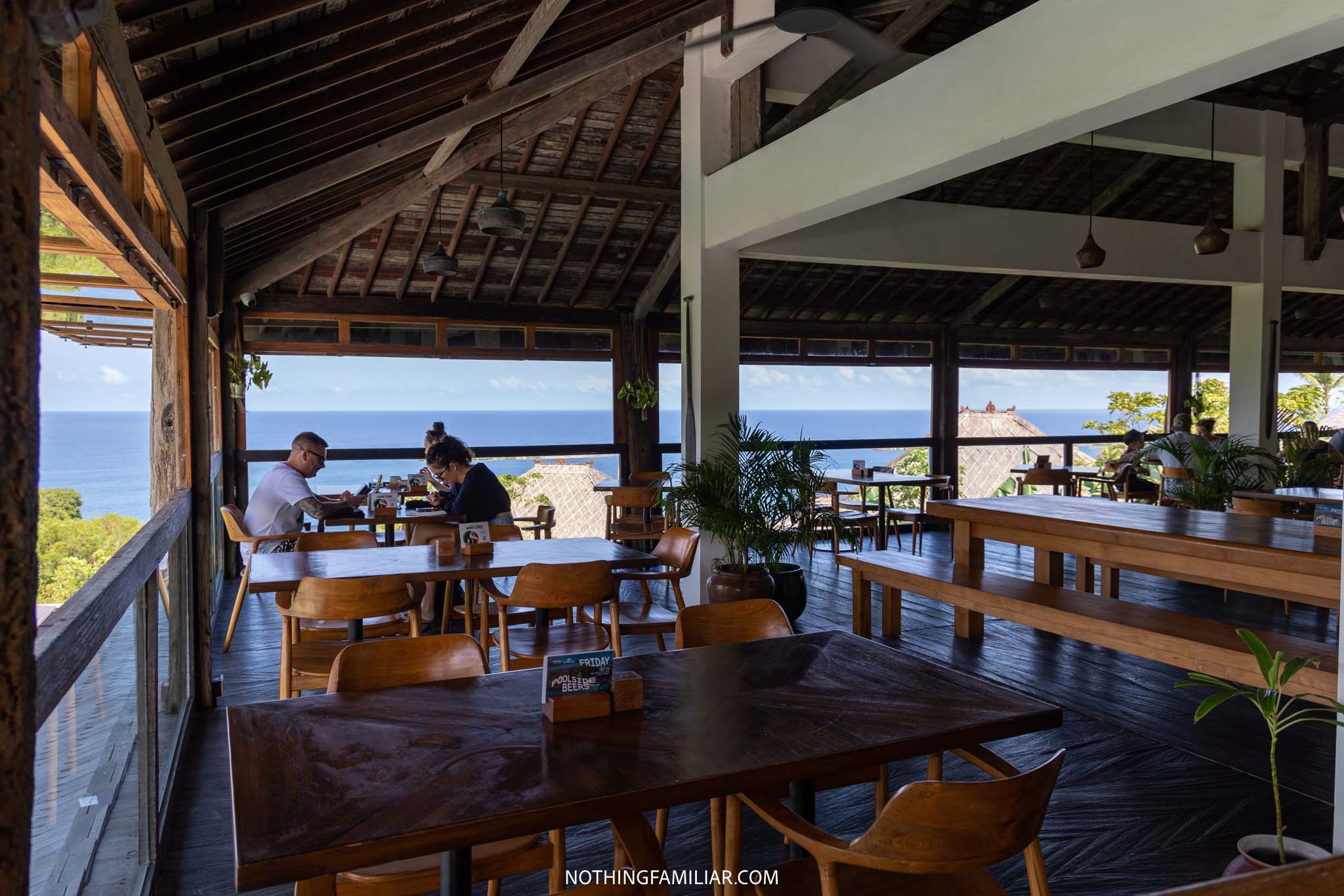 17 Best Uluwatu Restaurants & Cafes We Tried and Loved